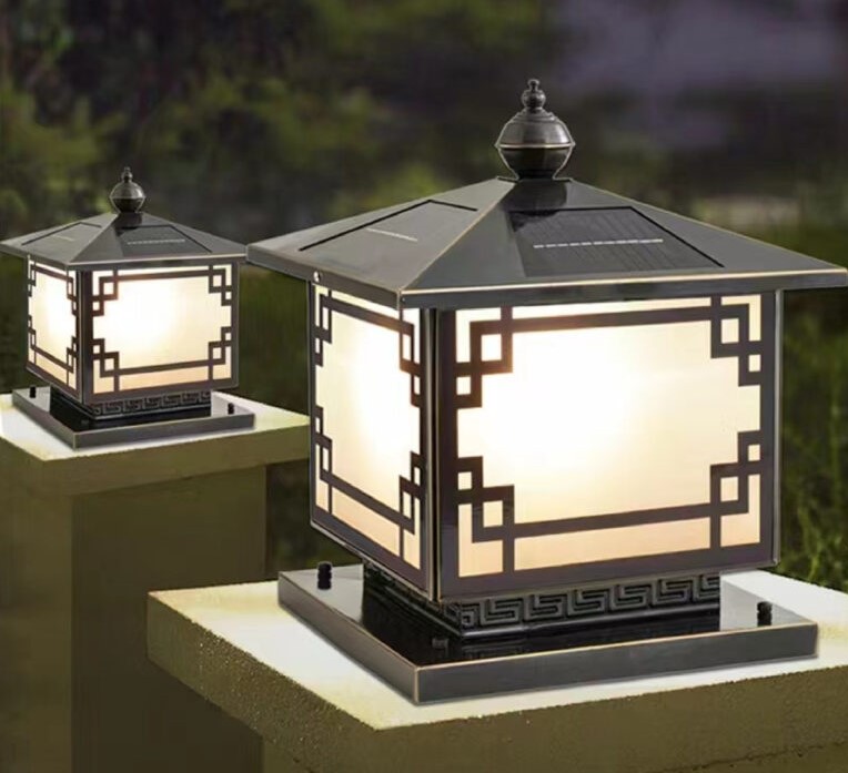 Đèn trụ cổng năng lượng mặt trời style indochine TD-32-23